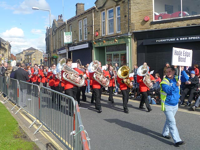 New, old, experienced and training join the Hade Edge ranks... — 4barsrest