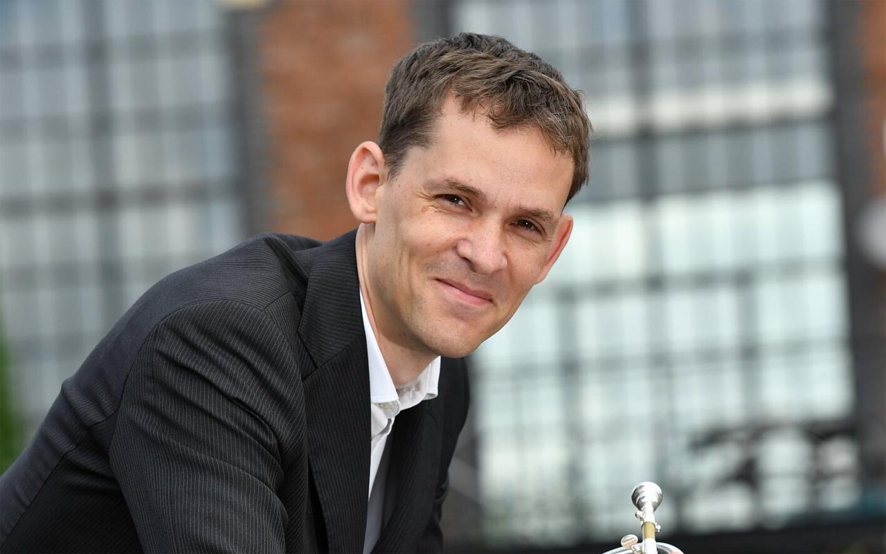 New boy sails to 1st Old Boys help — 4barsrest