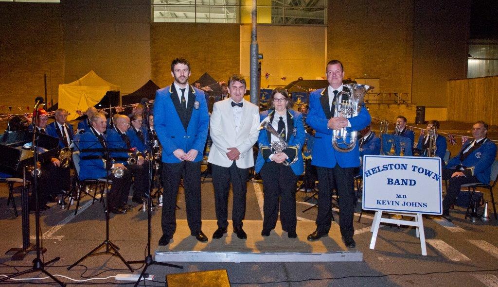 Helston welcome new trio after record breaking Christmas — 4barsrest