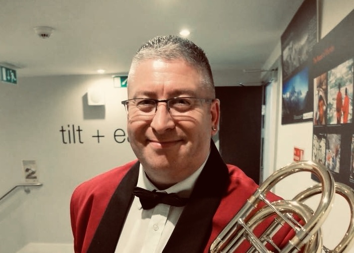 Farren to call the Shotts — 4barsrest