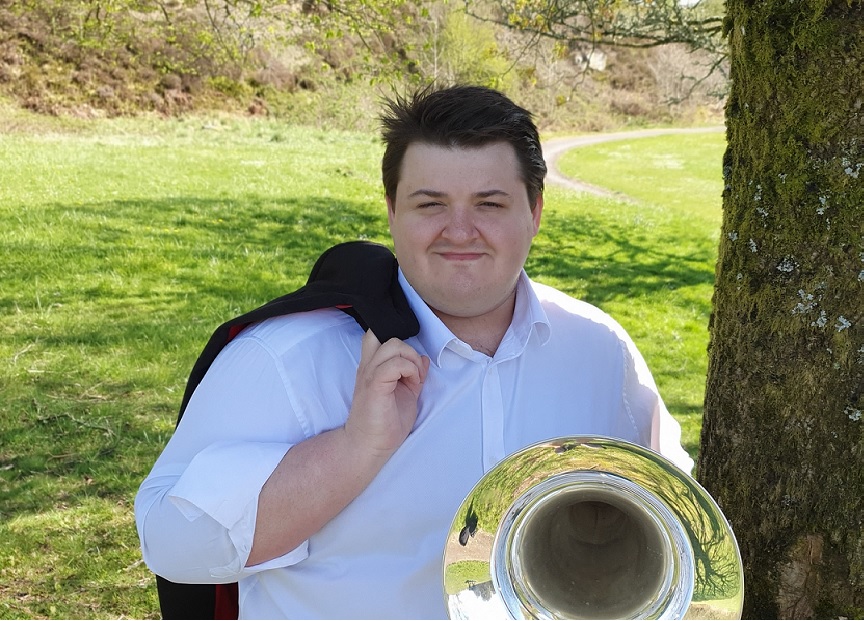 Geneva adds Dan Thomas to star line-up — 4barsrest