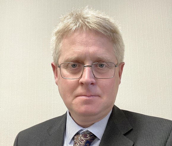 4BR Friday Interview with Ralph Riddiough — 4barsrest