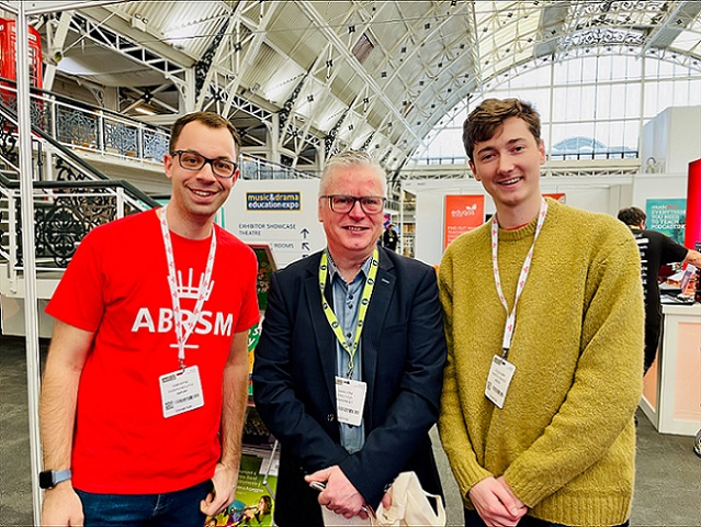 ABRSM enjoys Expo links — 4barsrest