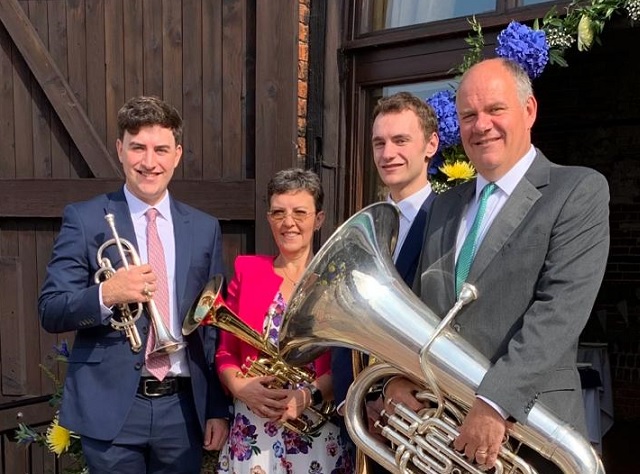 Munn memory to help battle bowel cancer — 4barsrest