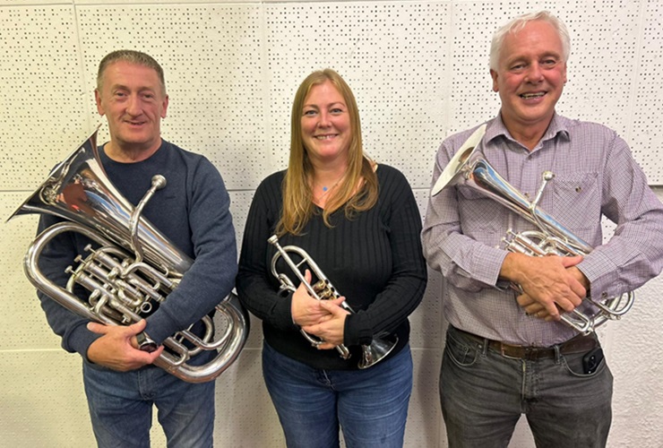 New trio joins Markham's ranks — 4barsrest