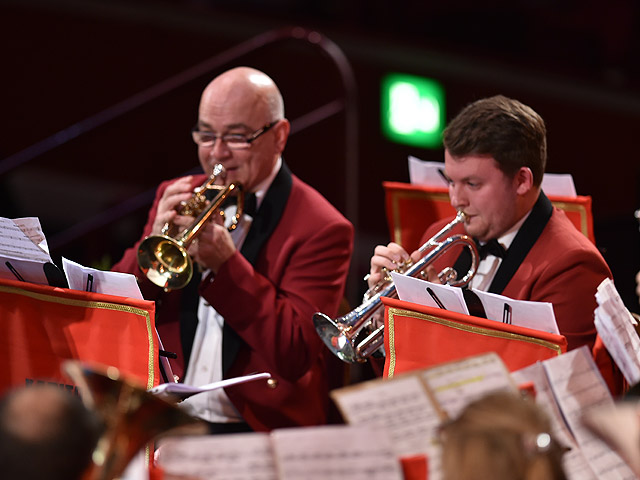 No wee, sleekit, cow'rin, tim'rous beasties in Troon — 4barsrest