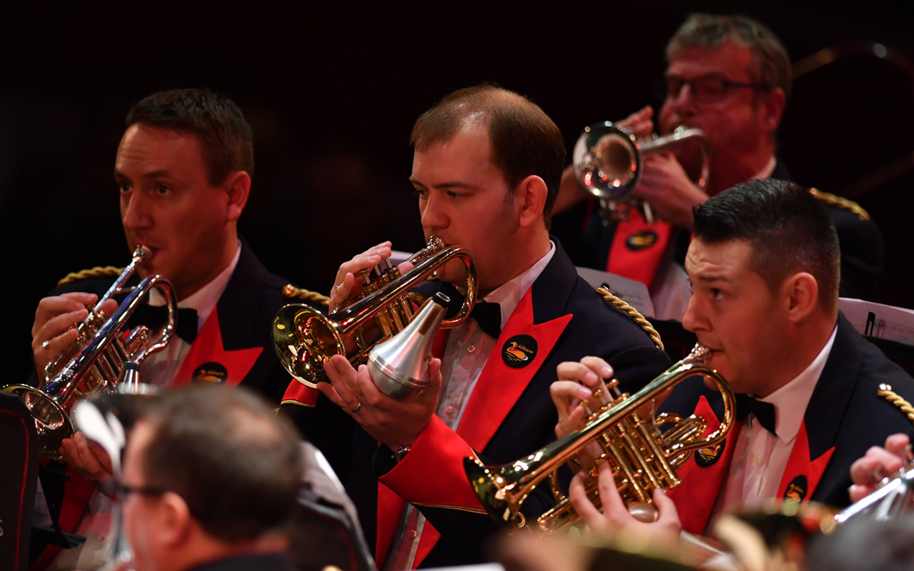 Review: Aldbourne Band — 4barsrest